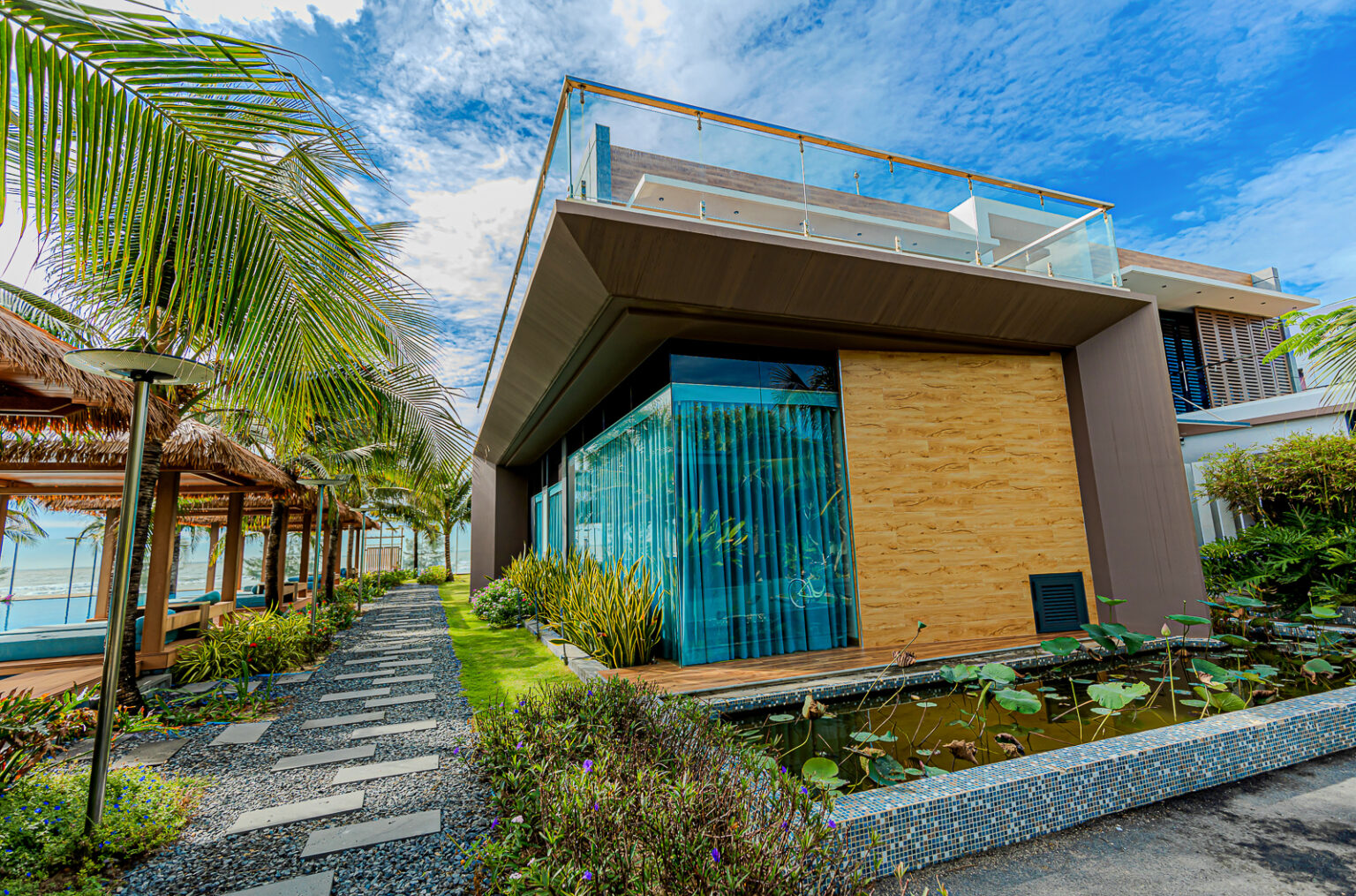Phòng nghỉ - Biệt thự - Ruby Ocean Resort